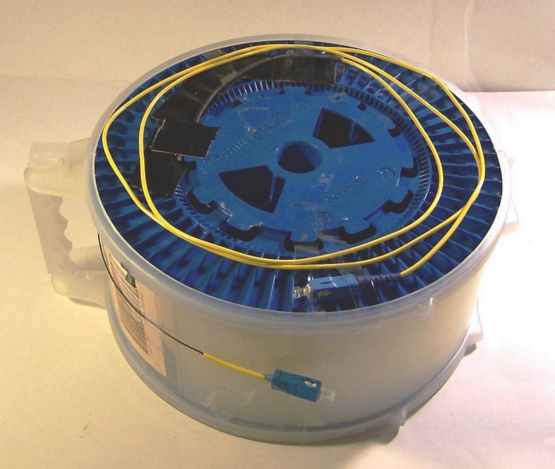 Lightwavestore.com > Standard SM Fiber Spool > 15.146km SMF-28 bare ...